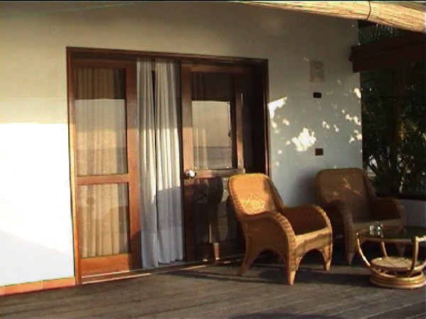 Foto / Photo / informazioni isole Maldive Athuruga resort isola di ...